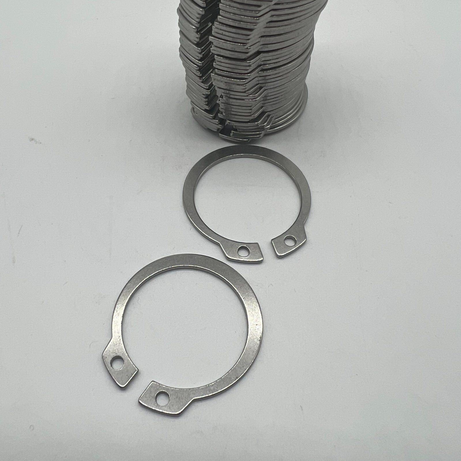 DIN471 SS304 28mm External Circlip Retaining Ring Snap Ring